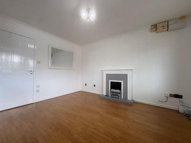 1 bedroom maisonette to rent