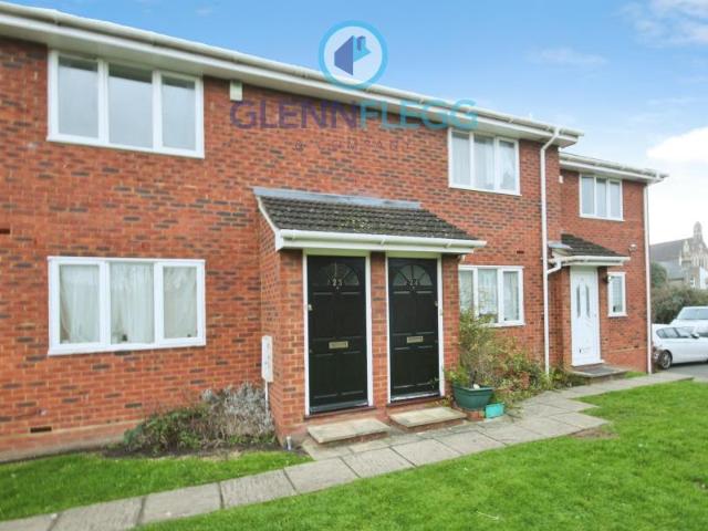 1 bedroom maisonette to rent