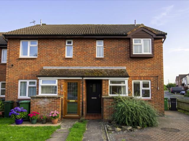 1 bedroom maisonette to rent