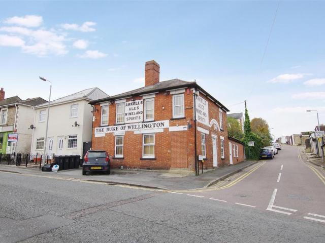 1 bedroom maisonette to rent