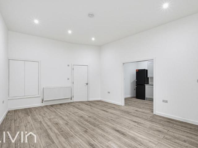 1 bedroom maisonette to rent
