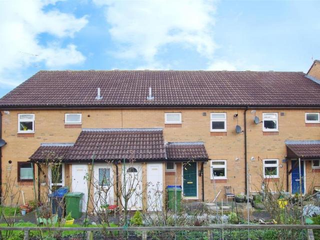 1 bedroom maisonette to rent