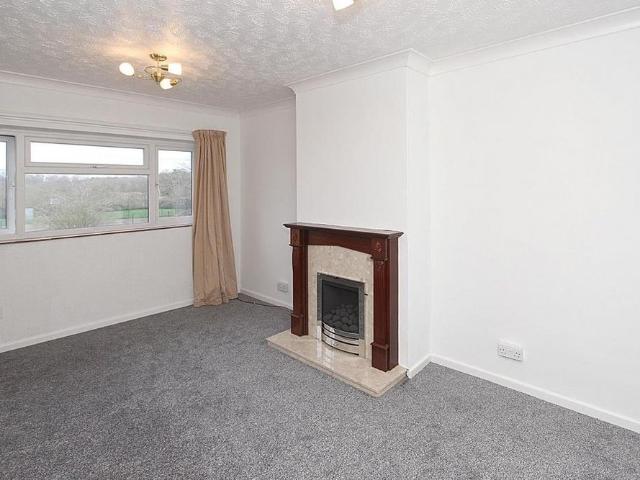 1 bedroom maisonette to rent