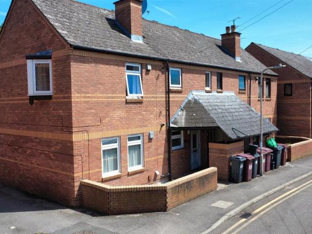 1 bedroom maisonette to rent
