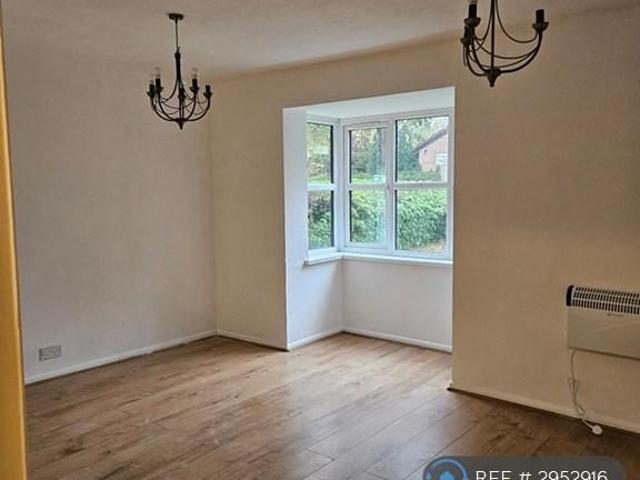 1 bedroom maisonette to rent