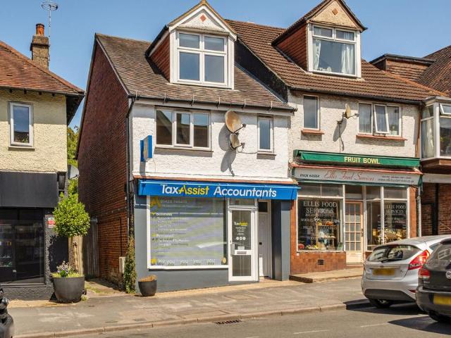 1 bedroom maisonette to rent