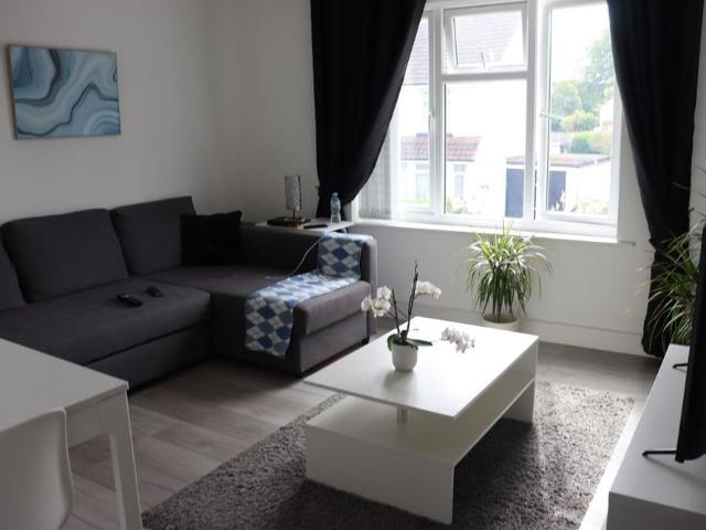 1 bedroom maisonette to rent