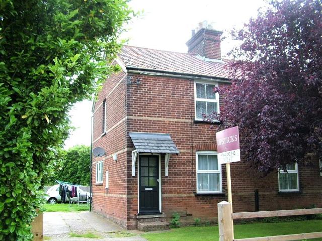 1 bedroom maisonette to rent