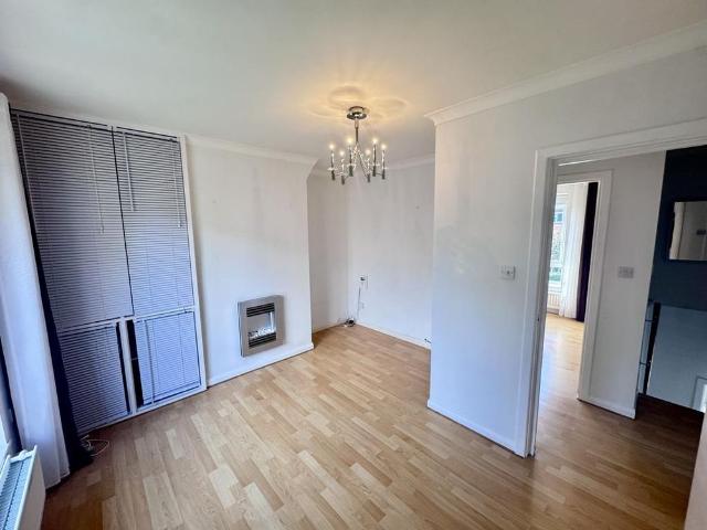 1 bedroom maisonette to rent