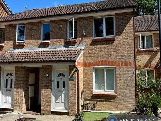 1 bedroom maisonette to rent