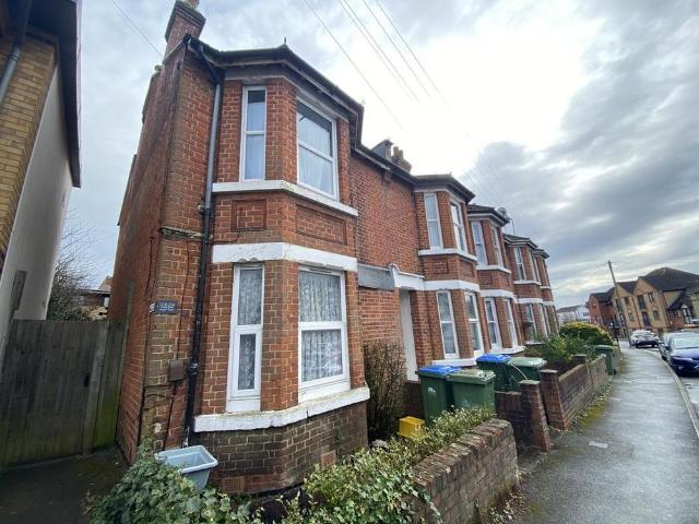 1 bedroom maisonette to rent