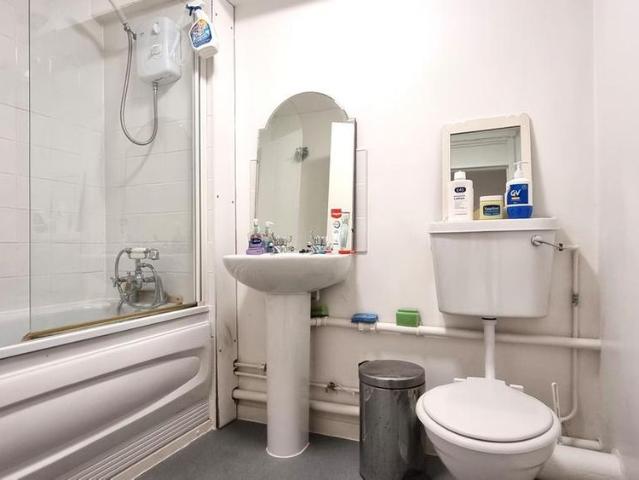1 bedroom maisonette to rent