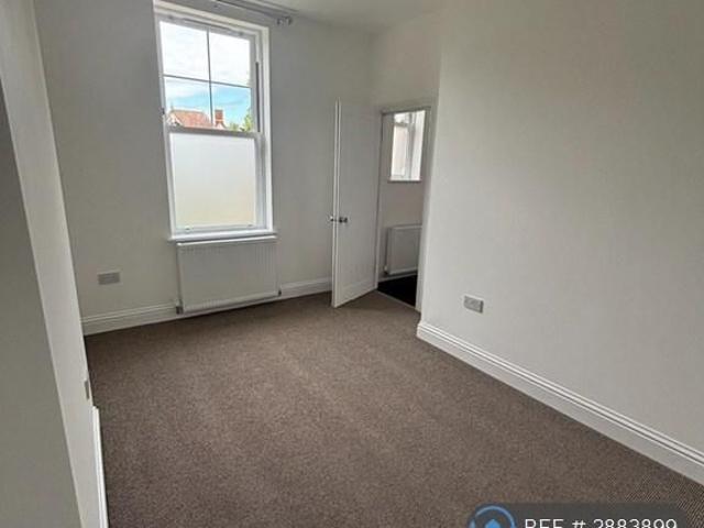 1 bedroom maisonette to rent