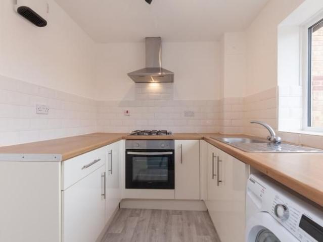 1 bedroom maisonette to rent