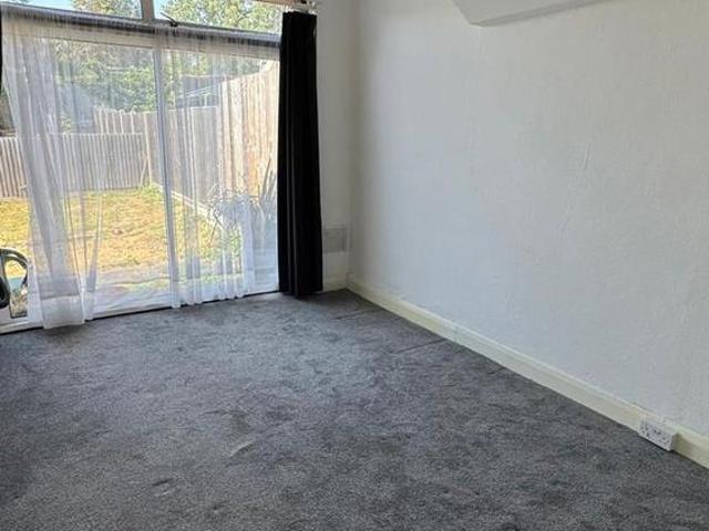 1 bedroom maisonette to rent
