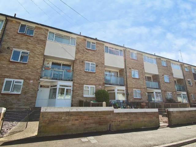 1 bedroom maisonette to rent