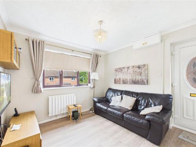 1 bedroom maisonette to rent