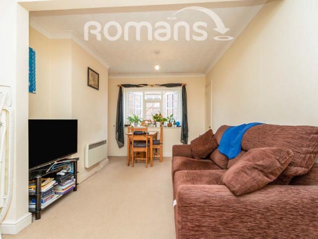 1 bedroom maisonette to rent