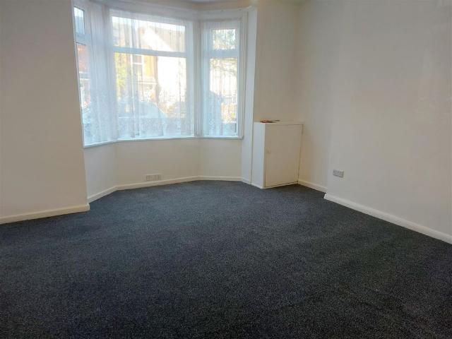1 bedroom Maisonette to rent