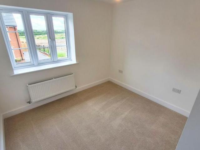 1 bedroom maisonette to rent