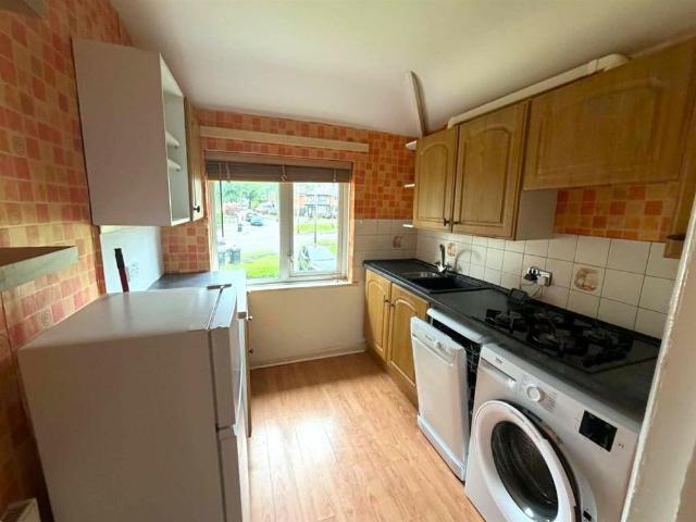 1 bedroom maisonette to rent
