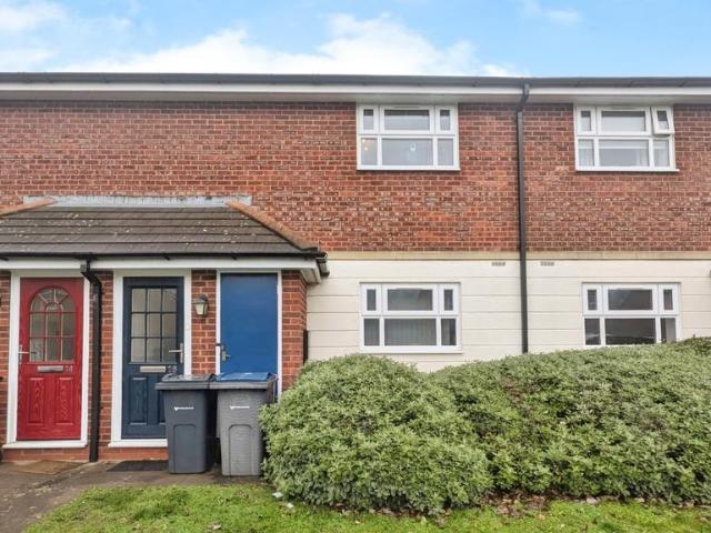 1 bedroom maisonette to rent