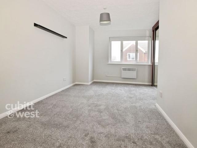 1 bedroom maisonette to rent
