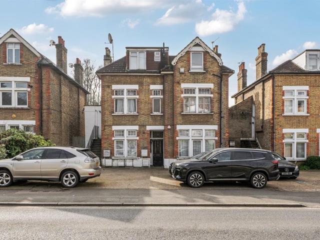 1 bedroom maisonette for sale