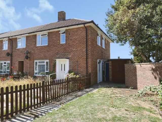 1 bedroom maisonette for sale