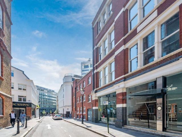 1 bedroom maisonette for sale
