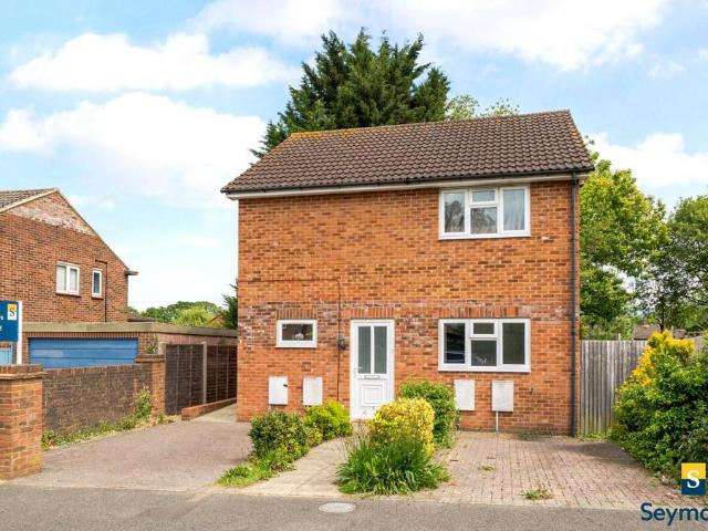 1 bedroom maisonette for sale