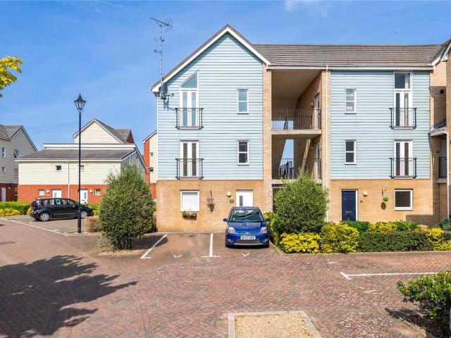 1 bedroom maisonette for sale