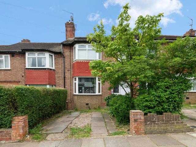 1 bedroom maisonette for sale