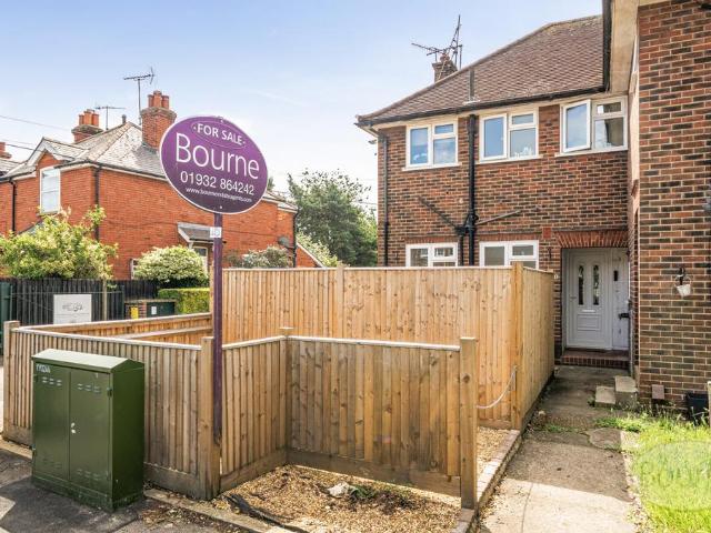 1 bedroom maisonette for sale