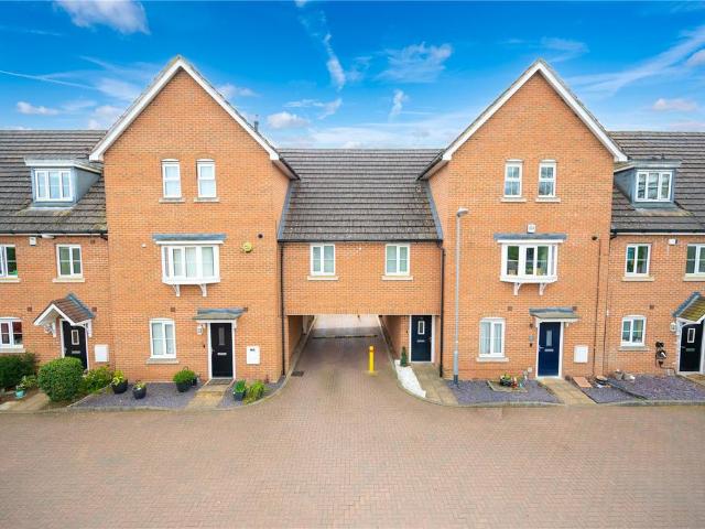 1 bedroom maisonette for sale