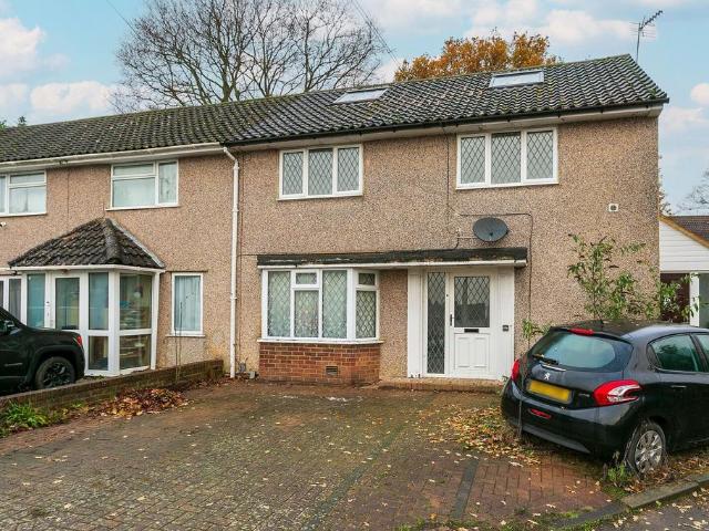 1 bedroom maisonette for sale