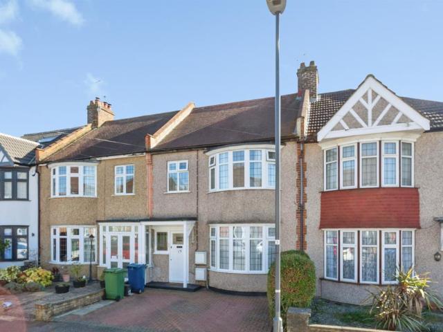 1 bedroom maisonette for sale