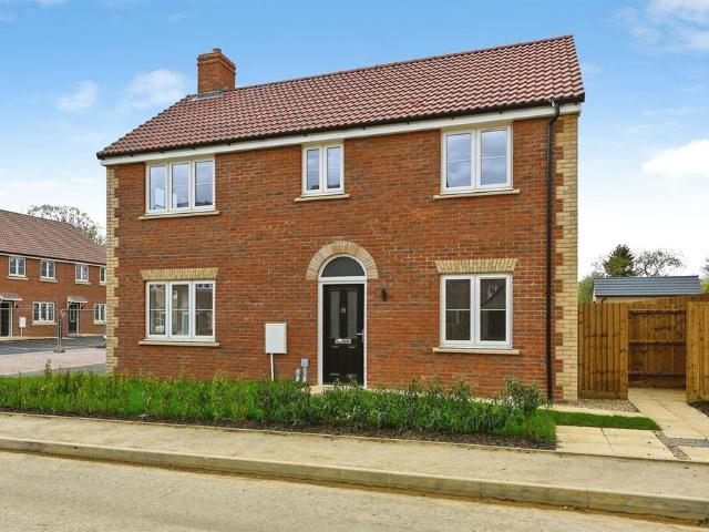 1 bedroom maisonette for sale