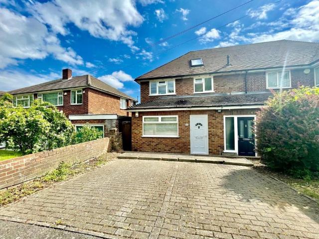 1 bedroom maisonette for sale