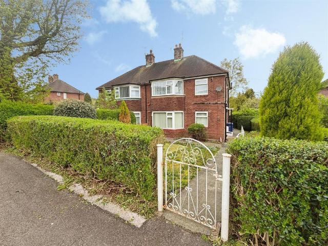1 bedroom maisonette for sale