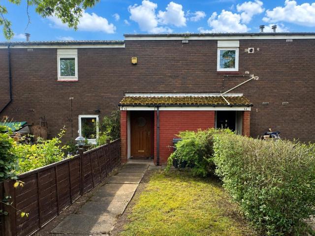 1 bedroom maisonette for sale