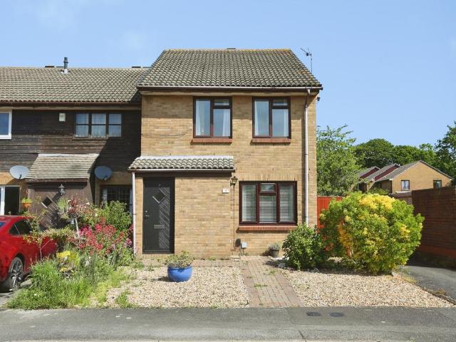 1 bedroom maisonette for sale