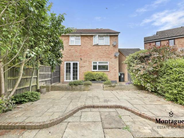 1 bedroom maisonette for sale
