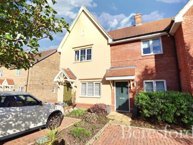 1 bedroom maisonette for sale