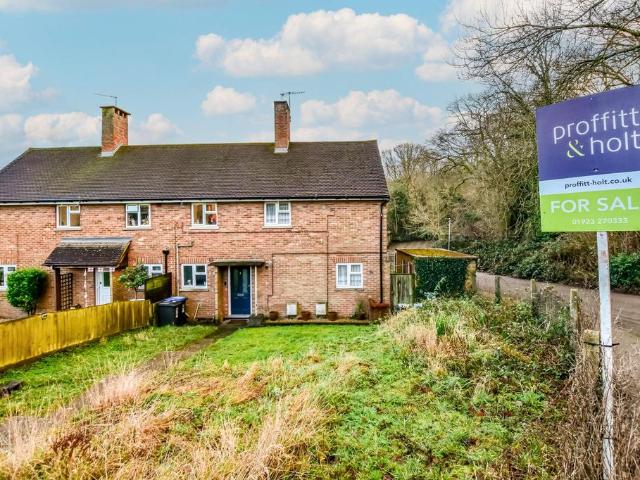 1 bedroom maisonette for sale