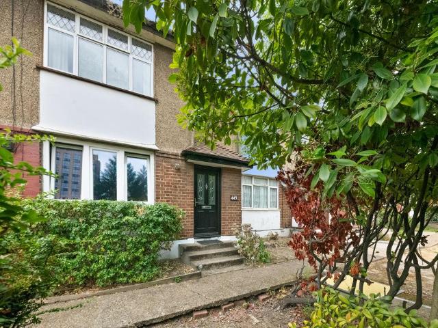 1 bedroom maisonette for sale