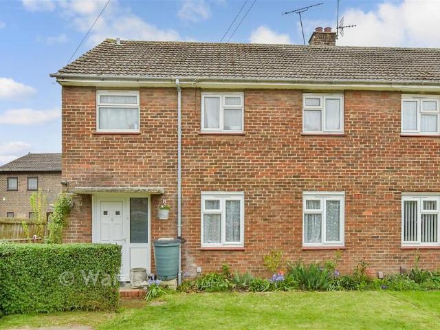 1 bedroom maisonette for sale