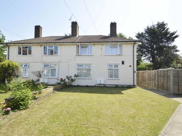 1 bedroom maisonette for sale