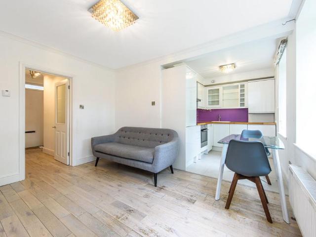 1 bedroom maisonette for sale