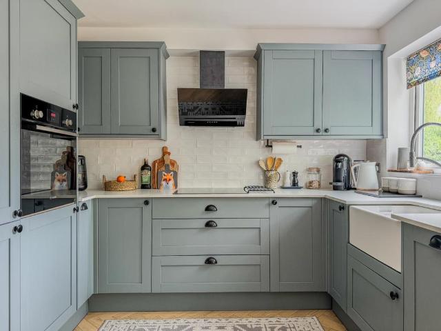 1 bedroom maisonette for sale
